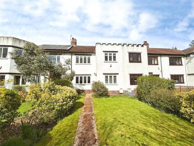 3 bedroom terraced house for sale