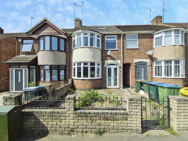 3 bedroom terraced house for sale
