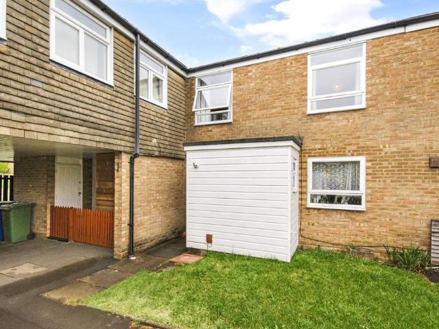 3 bedroom terraced house for sale