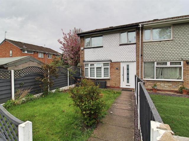 3 bedroom terraced house for sale