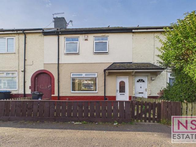 3 bedroom terraced house for sale