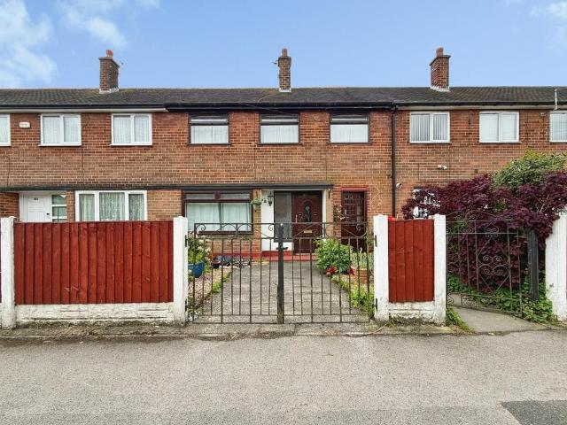 3 bedroom terraced house for sale