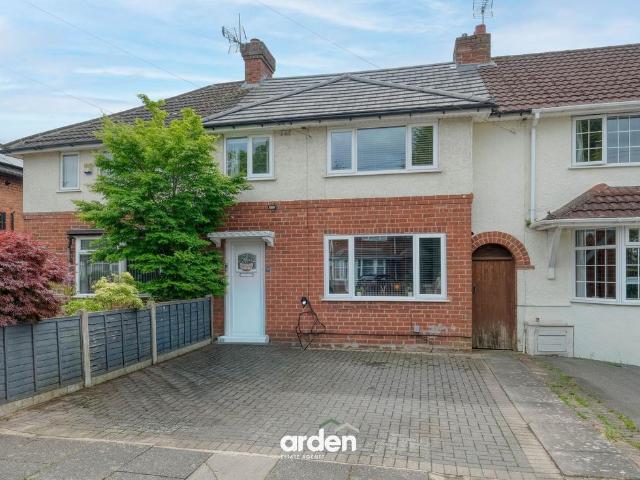 3 bedroom terraced house for sale