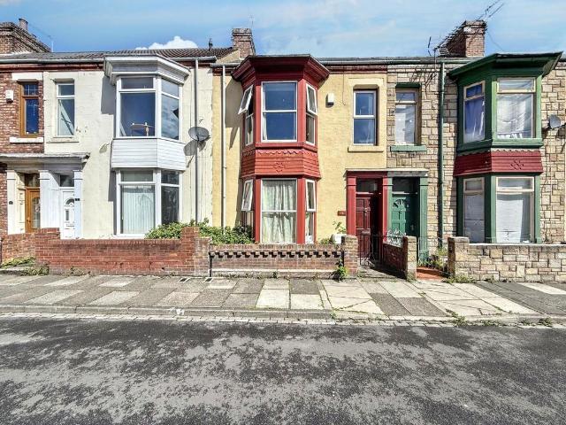 3 bedroom terraced house for sale