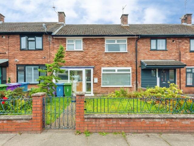 3 bedroom terraced house for sale