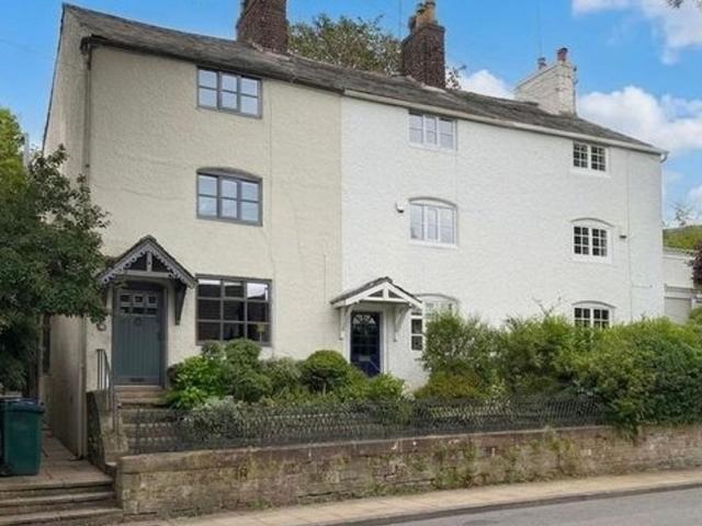 3 bedroom terraced house for sale