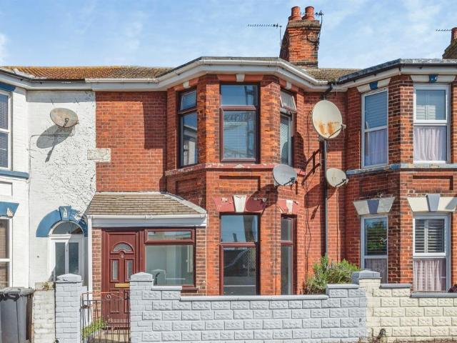 3 bedroom terraced house for sale