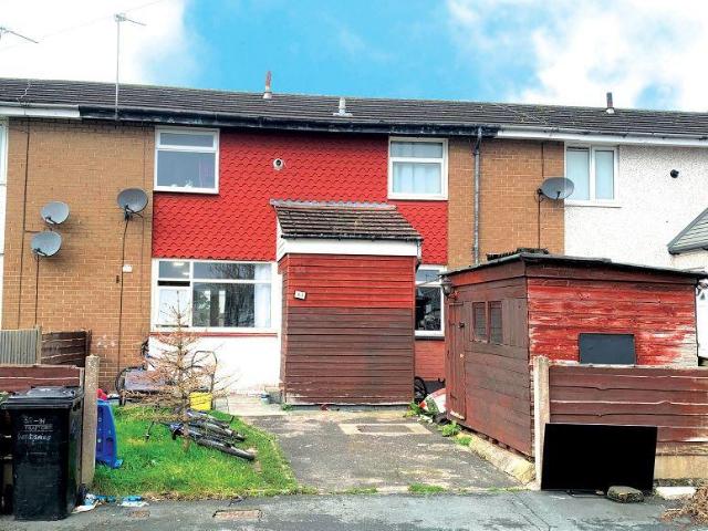 3 bedroom terraced house for sale