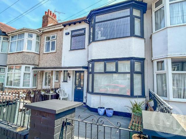 3 bedroom terraced house for sale