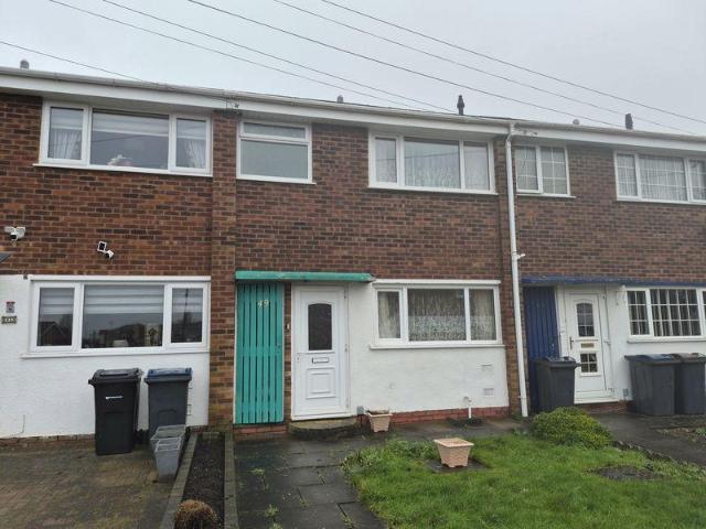 3 bedroom terraced house for sale