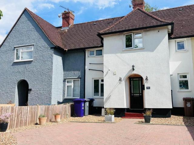 3 bedroom terraced house for sale