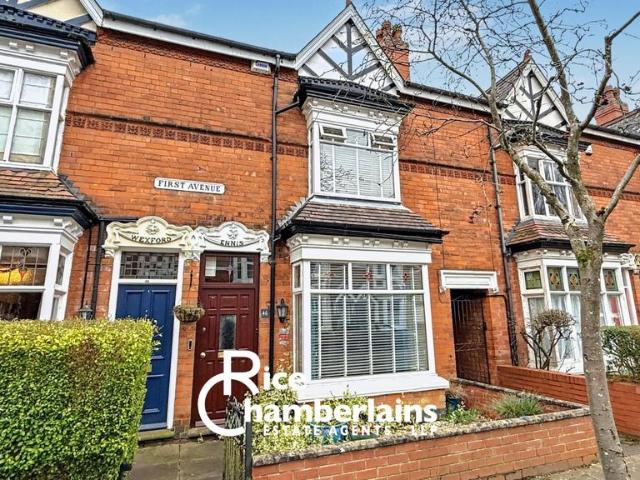 3 bedroom terraced house for sale