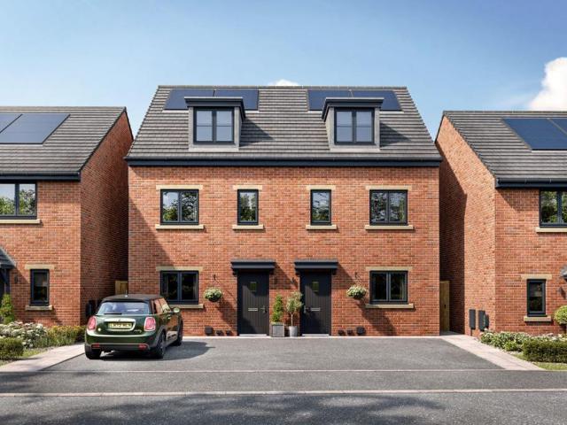3 bedroom terraced house for sale