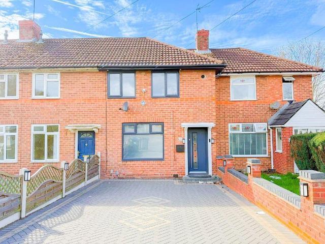 3 bedroom terraced house for sale