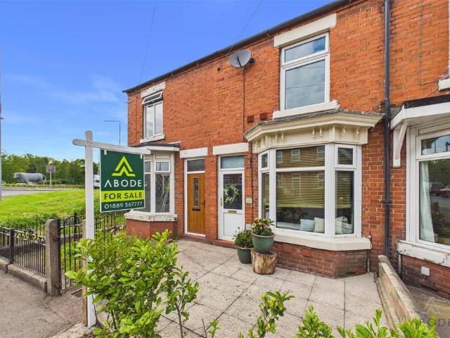 3 bedroom terraced house for sale