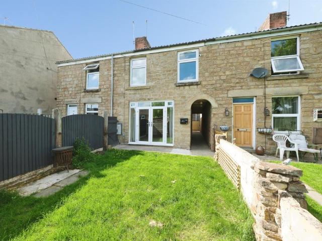 3 bedroom terraced house for sale