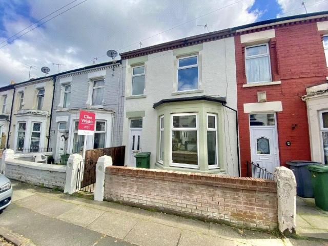 3 bedroom terraced house for sale