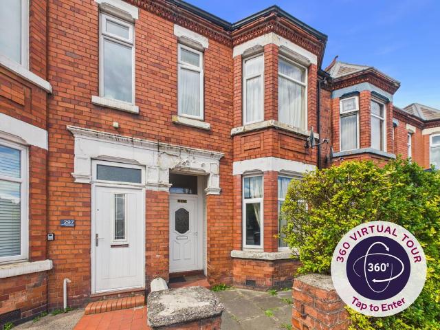 3 bedroom terraced house for sale