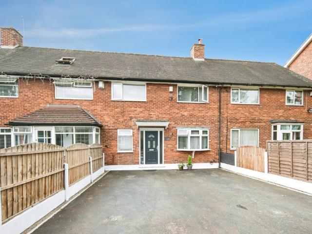 3 bedroom terraced house for sale