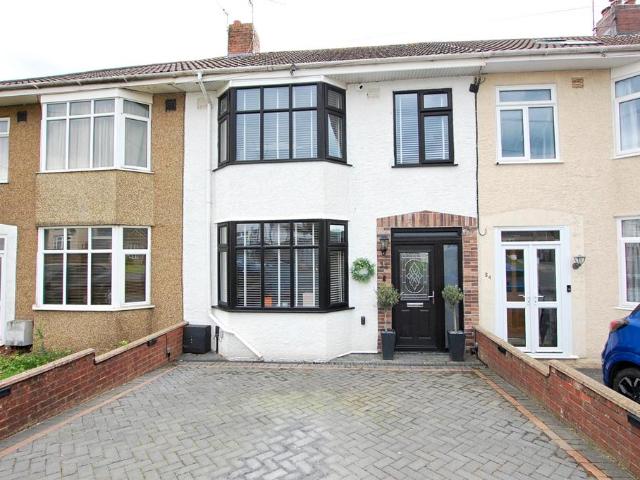 3 bedroom terraced house for sale