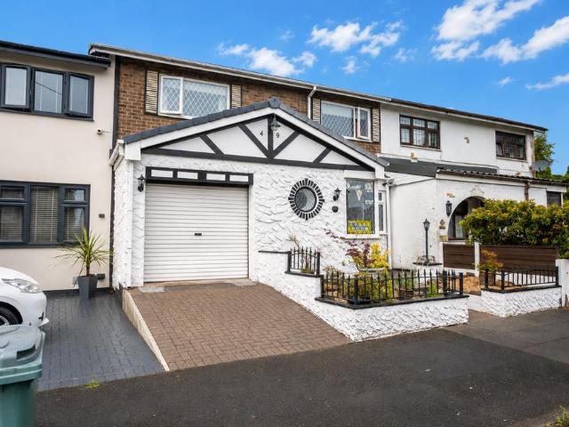 3 bedroom terraced house for sale