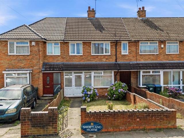 3 bedroom terraced house for sale