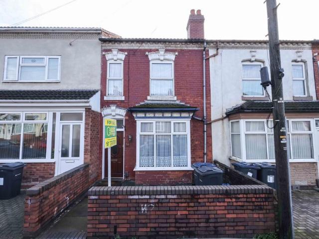 3 bedroom terraced house for sale