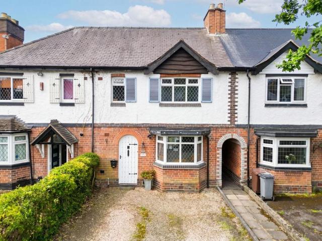 3 bedroom terraced house for sale