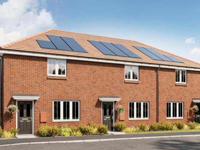 3 bedroom terraced house for sale