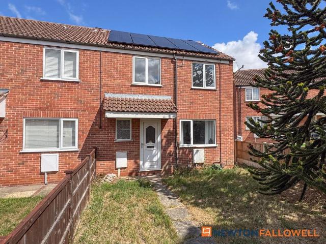 3 bedroom terraced house for sale