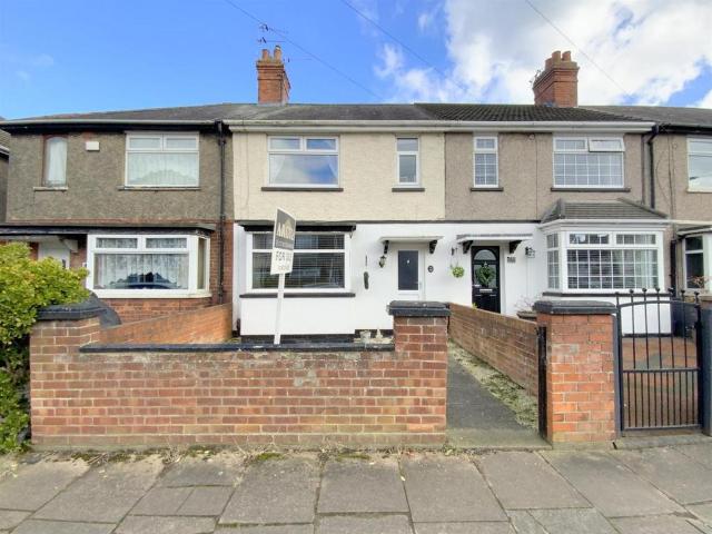 3 bedroom terraced house for sale