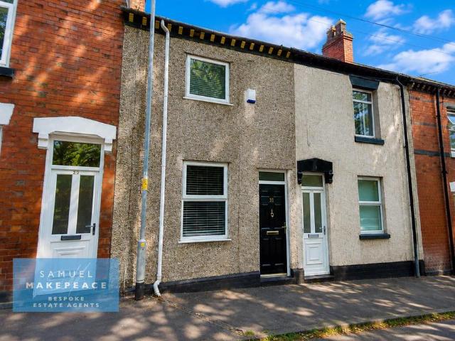 3 bedroom terraced house for sale