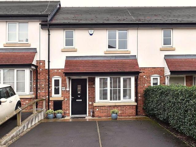 3 bedroom terraced house for sale