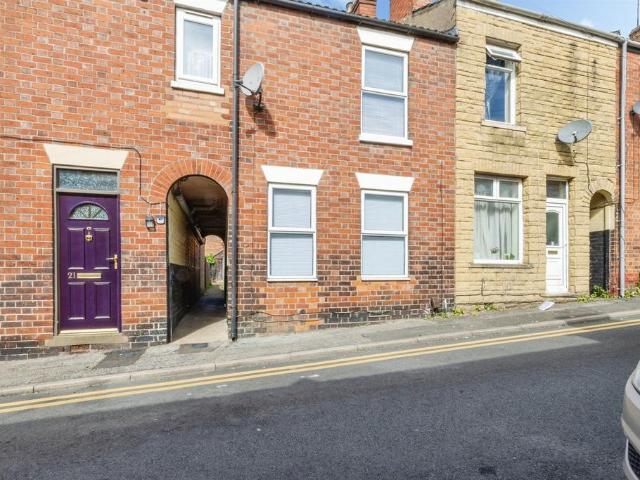 3 bedroom terraced house for sale