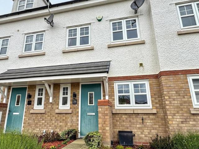 3 bedroom terraced house for sale