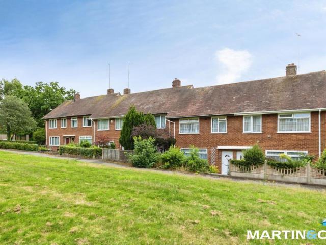3 bedroom terraced house for sale