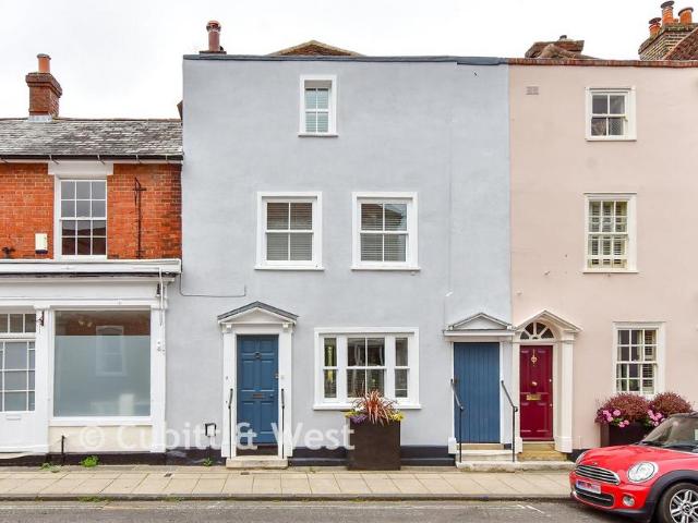 3 bedroom terraced house for sale