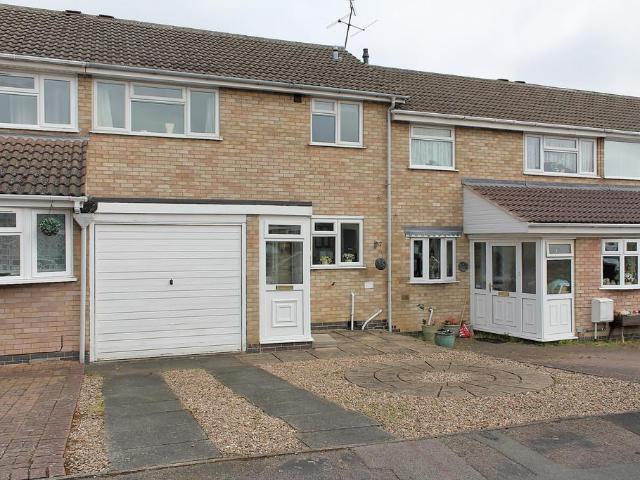 3 bedroom terraced house for sale