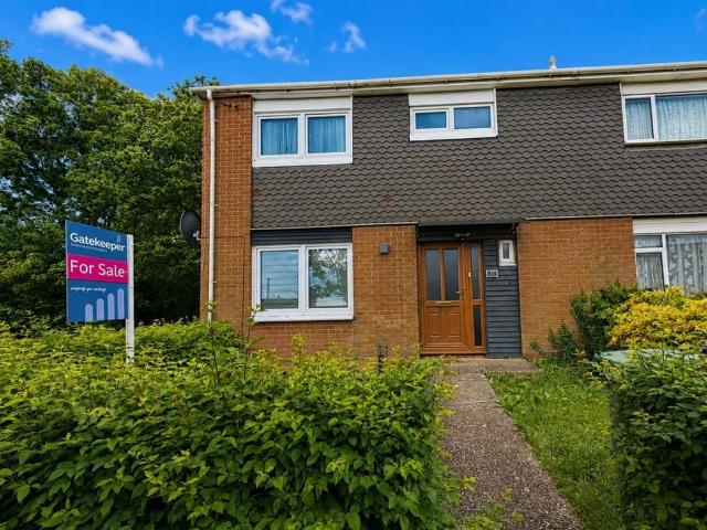 3 bedroom terraced house for sale
