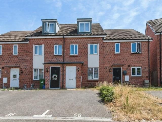3 bedroom terraced house for sale