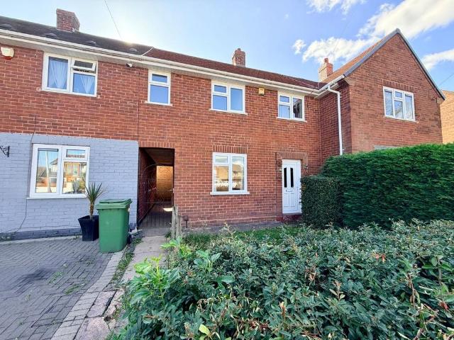 3 bedroom terraced house for sale