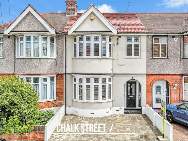 3 bedroom terraced house for sale