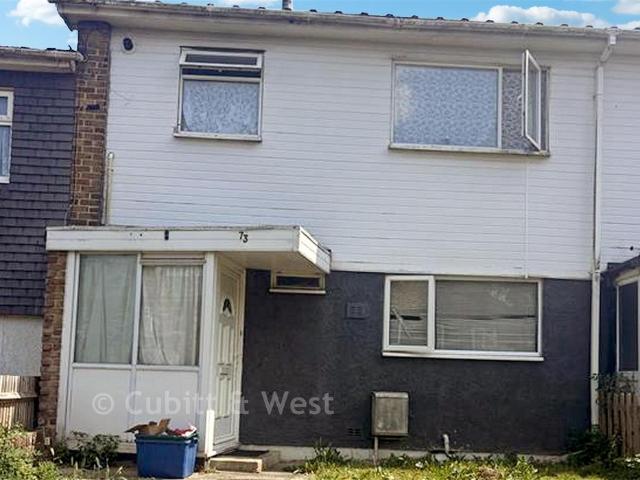 3 bedroom terraced house for sale