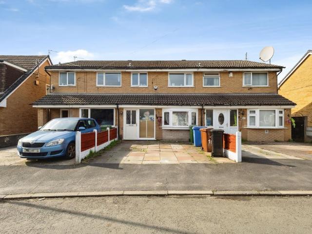 3 bedroom terraced house for sale