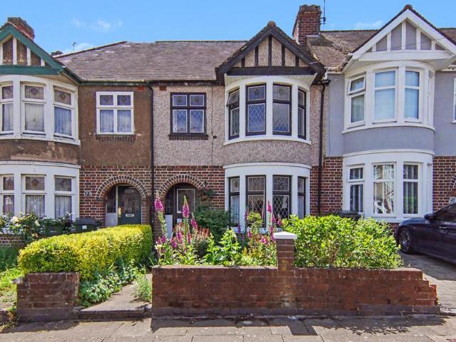 3 bedroom terraced house for sale