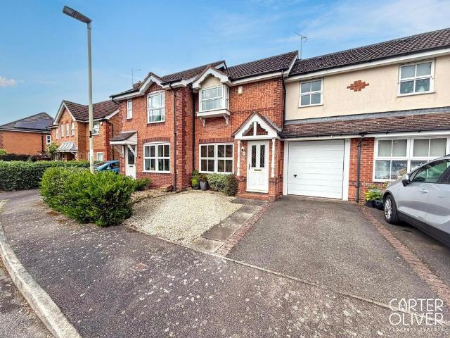 3 bedroom terraced house for sale
