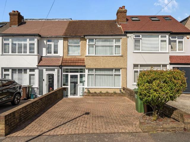 3 bedroom terraced house for sale
