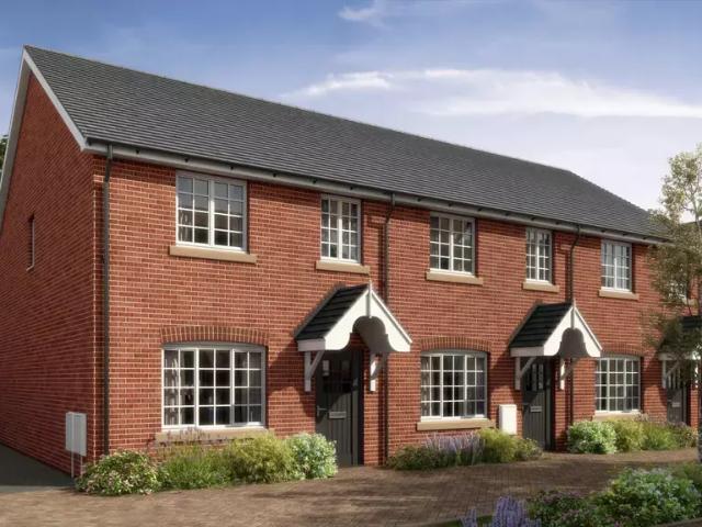 3 bedroom terraced house for sale