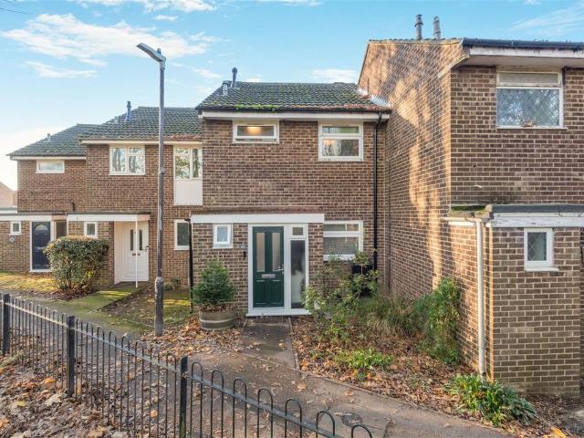 3 bedroom terraced house for sale