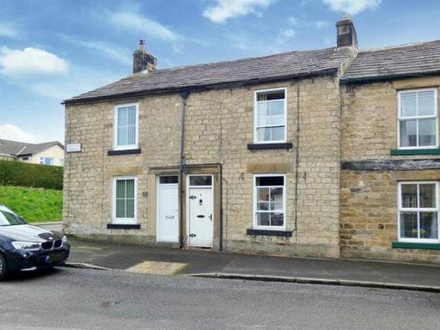 3 bedroom terraced house for sale in 3 Swinton Terrace Masham Ripon HG4